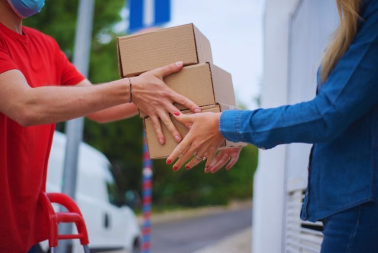 Amazon India To Launch Tez, A Quick Commerce Service That Will Compete ...