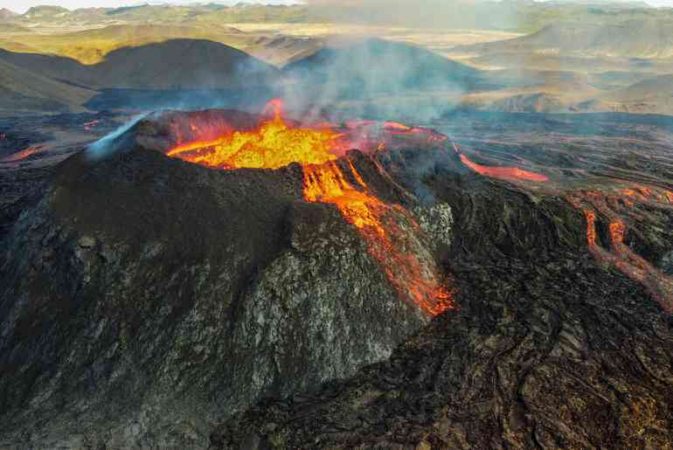 Indonesia’s Mount Lewotobi Laki-Laki Volcano Erupts; 10 Casualties ...