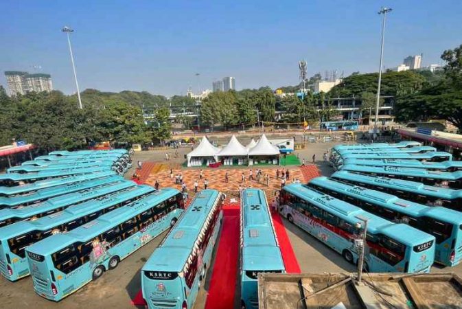 KSRTC Introduces 20 Ambari Utsav Buses On Key Routes; Expands Digital ...