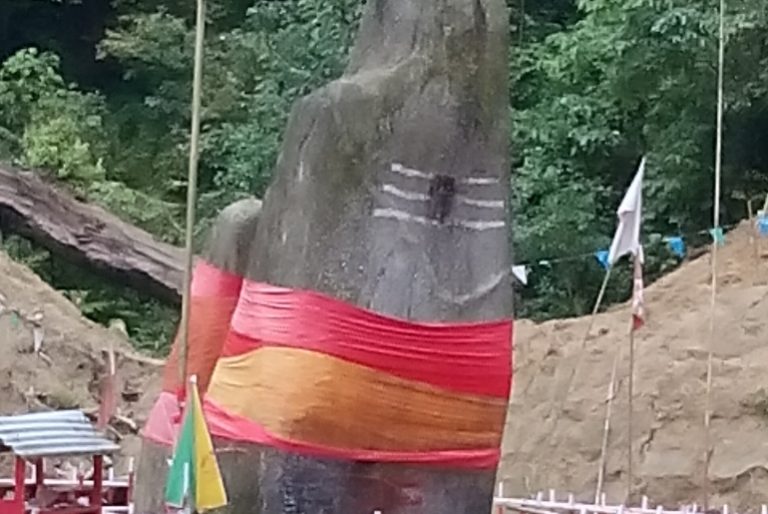 25-Feet Tall, The World’s Largest Natural Shiva Linga In Ziro Draws ...