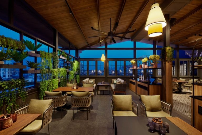 IPL 2025: 29 Best Bars & Restaurants Offering Exciting Menus And Live ...