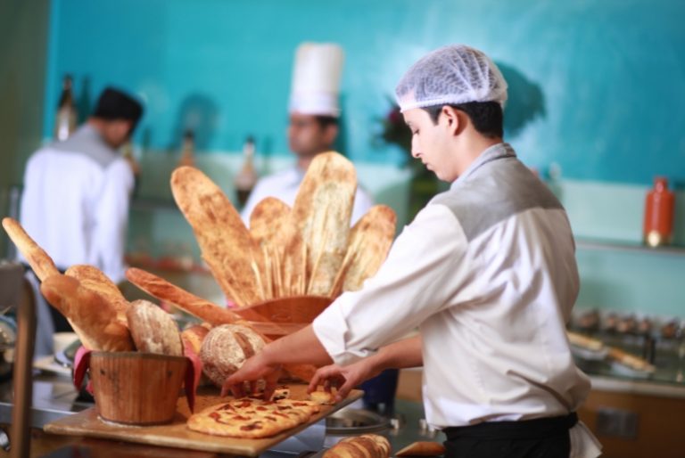 From Luxe Brunches To Elegant Dinners, 35 Best Women’s Day Menus In ...