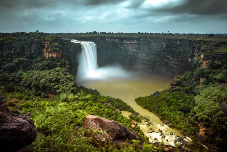 Rewa, A Must-Visit In Madhya Pradesh, Is Home To Bagheli Flavours And ...