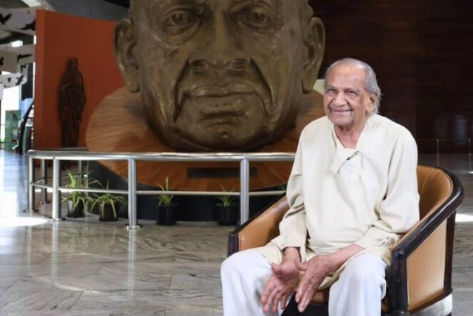 Sculptor Ram Sutar To Be Honoured With Maharashtra Bhushan Award; These ...