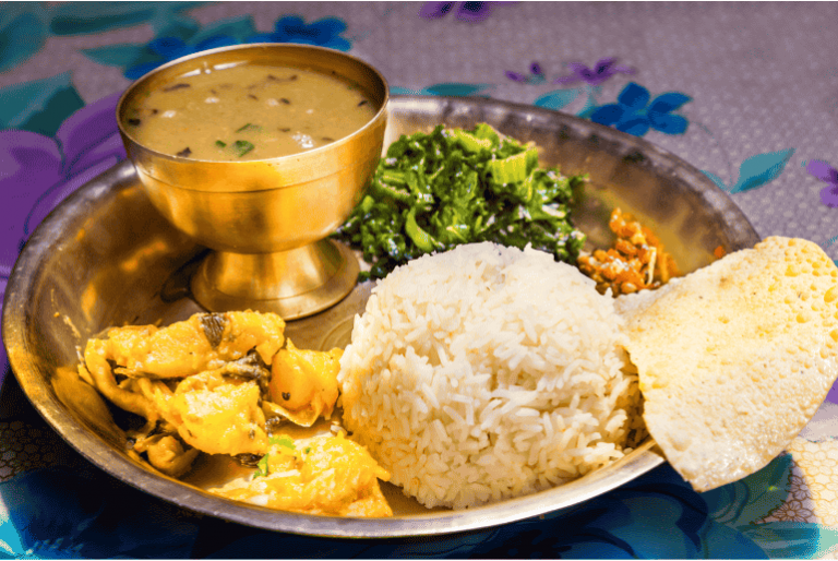 If You're A Fan Of Thalis, The Traditional Nepali Thakali Is A Must-Try ...
