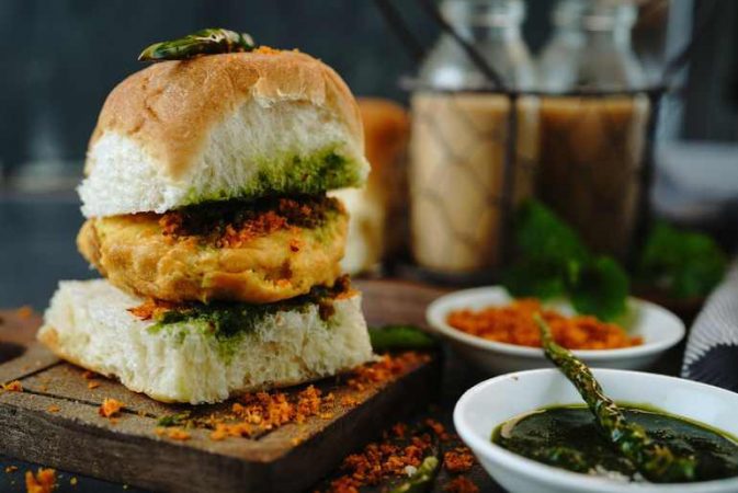 "Best Vada Pav Ever," MasterChef Australia's Matt Preston Lauds The Taj ...