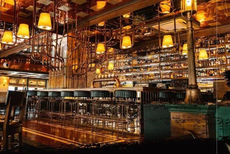 10 Best Nightlife Hotspots In Gurgaon To Visit | Curly Tales