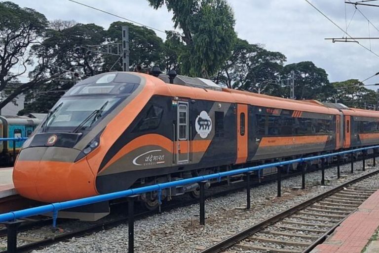 Good News! Mumbai-Jalna Vande Bharat Extended To Nanded, Brings Major ...