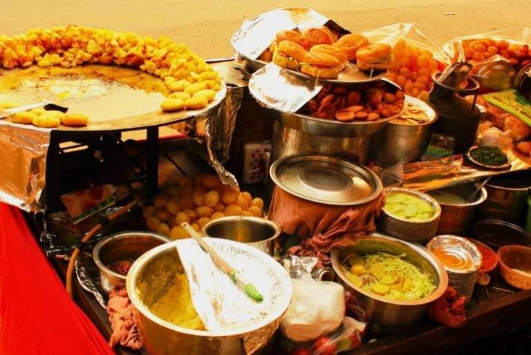 I'm A Delhiite & I Don't Like Momo But This Is The Street Food I Love ...