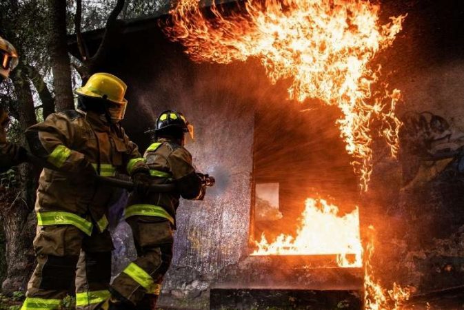 Massive Fire Erupts Near Tirupati's Govindaraja Swamy Temple; Damages ...