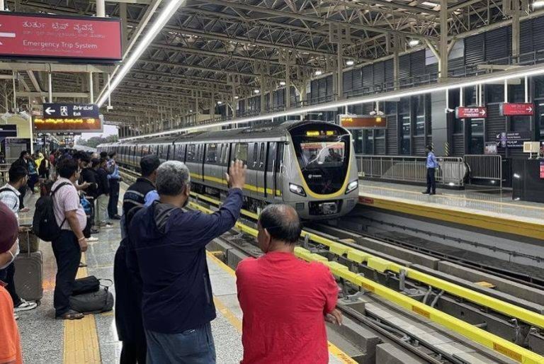 Bengaluru Metro: Yellow Line Gets Its 5th Trainset; Wait Time To Drop ...