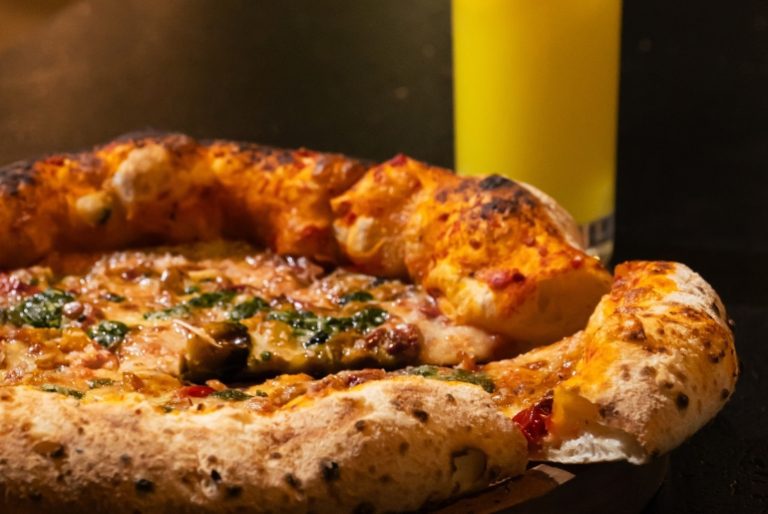 33 Best Valentine's Day Menus Across India, Perfect For A Delicious ...
